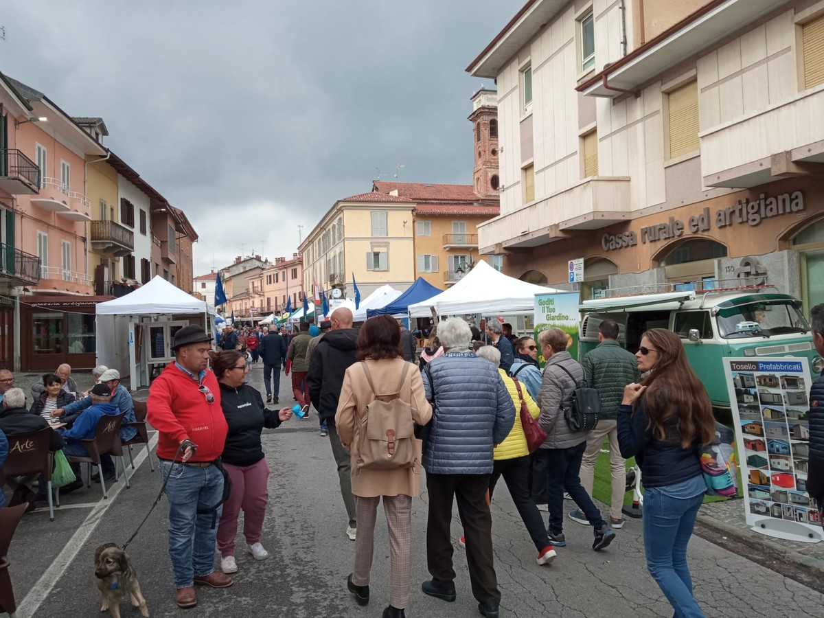 Grande successo per la 44^ "Fiera d'Autunno di Caraglio e Valle Grana ...