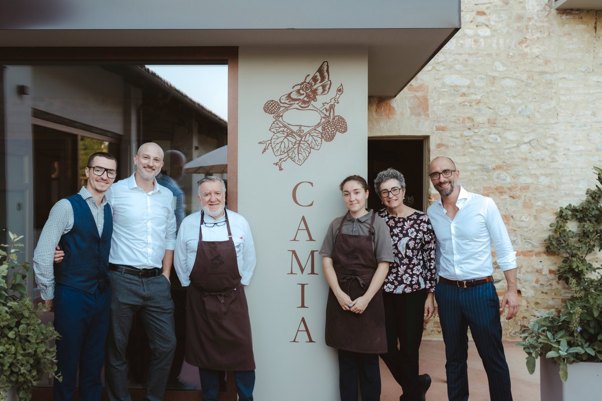 Vent'anni di eccellenza odontoiatrica: cena stellata da Massimo Camia ...