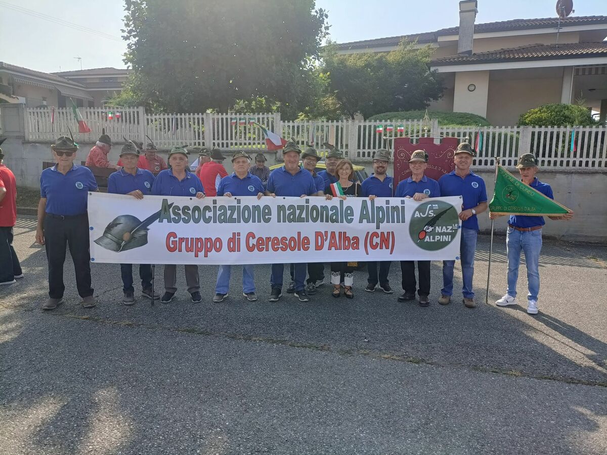 Sanfrè celebra il 25° raduno intersezionale degli Alpini del Roero ...