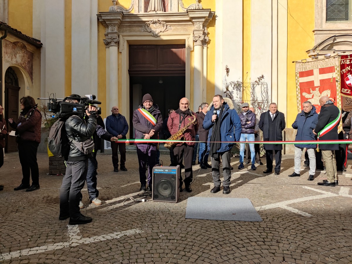 Bene Vagienna, inaugurata l'edizione 2024 della fiera della Beata Paola ...