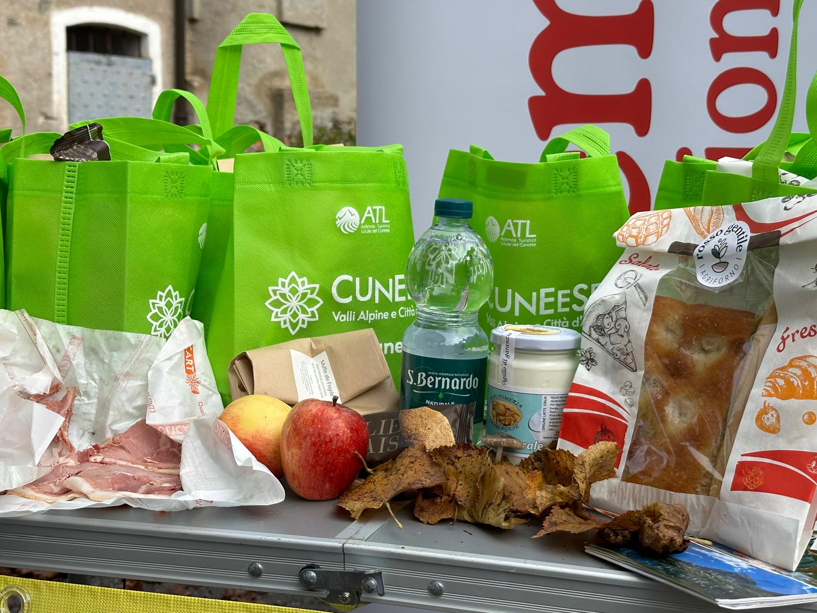 "Landandé Insieme" a Viola, grande partecipazione alla passeggiata per ...