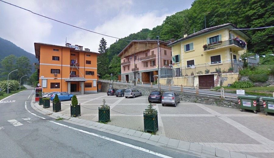 Casteldelfino conferisce cinque cittadinanze onorarie a “persone che si ...