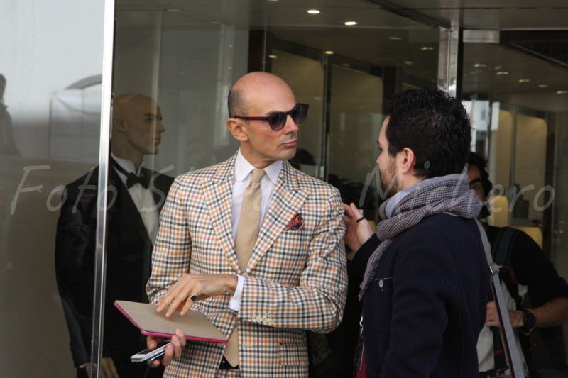 Scaramazie Vip da Cuneo a Sanremo per intervistare... Enzo Miccio ...