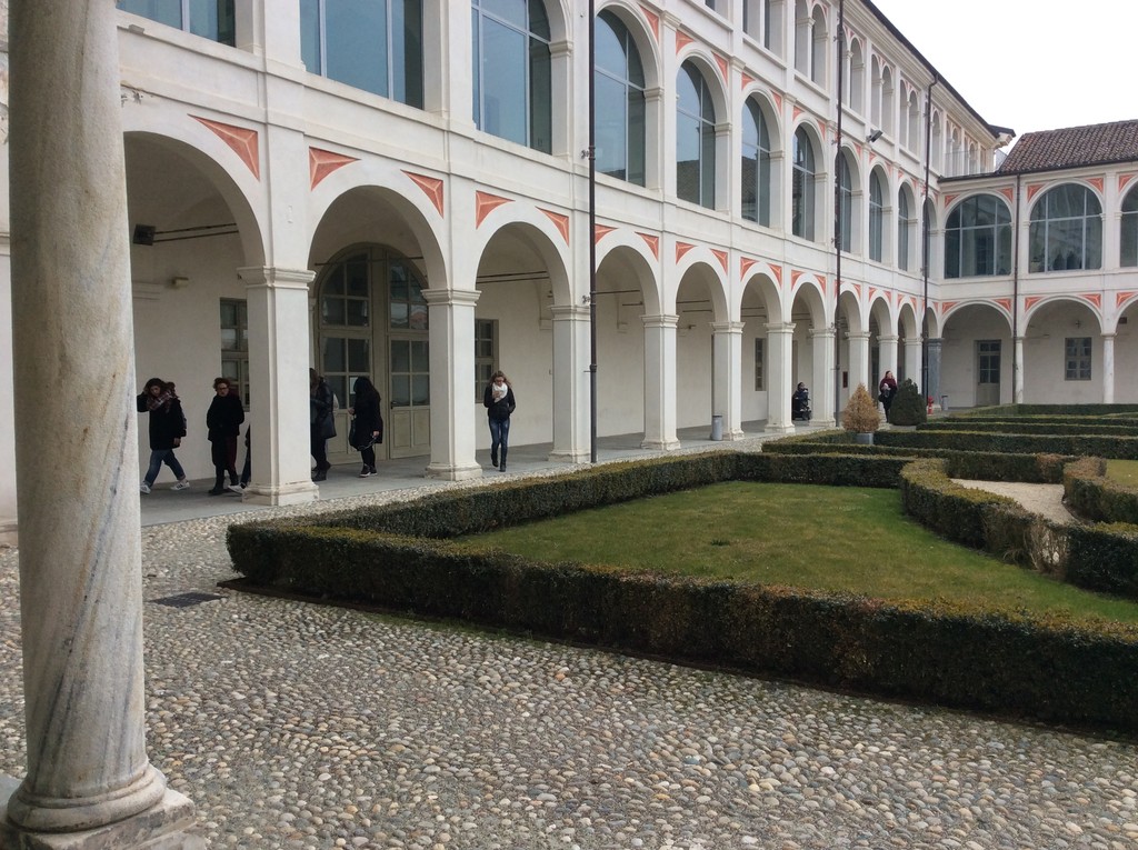 L'Università di Savigliano potrebbe "formare" le future maestre di ...