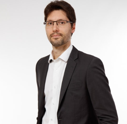 Entracque - Parigi, sola andata: Davide Audisio racconta la sua ...