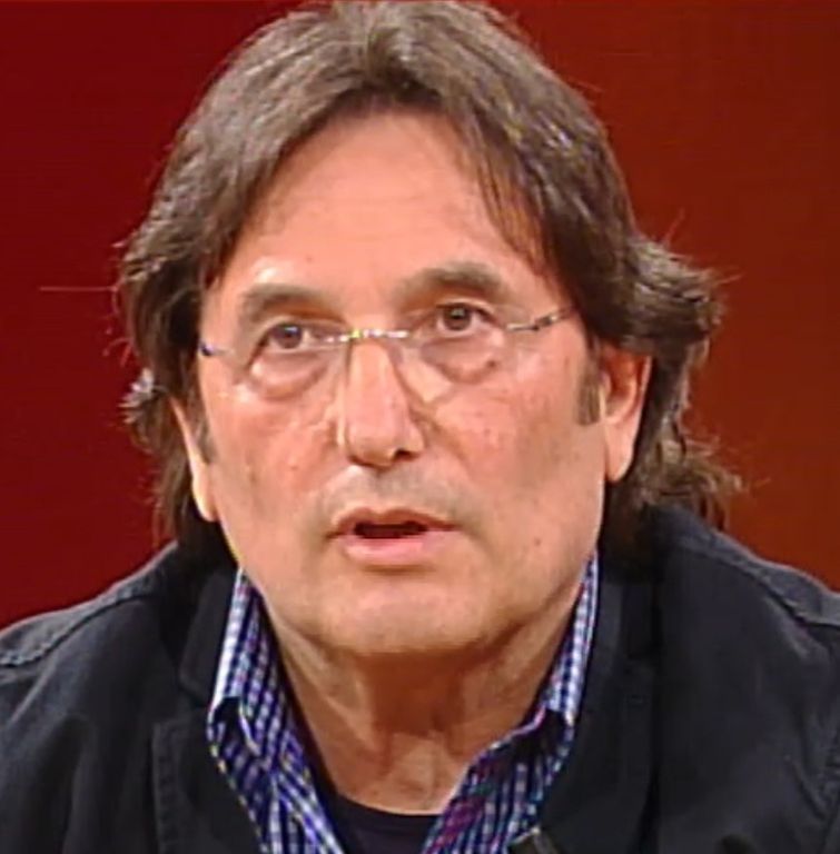 In carcere da trent'anni come insegnante: a Fossano il maestro Mario ...