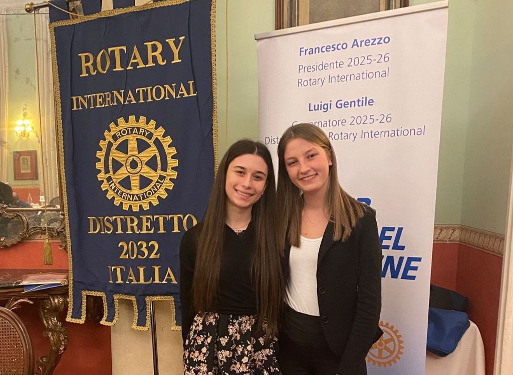 Due studentesse del Liceo Soleri Bertoni di Saluzzo al progetto ...