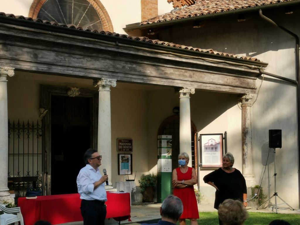 Il borgo di Vezza d'Alba valorizzato dallo scrittore Gian Luca Favetto ...