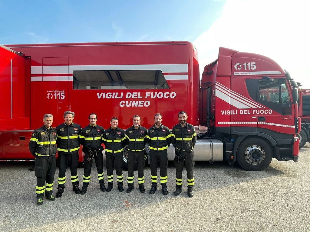Porte aperte dai Vigili del Fuoco di Alba: un weekend di scoperta e ...